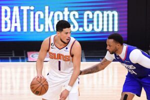Devin Booker dá show, Suns vence Clippers e abre 2 a 1