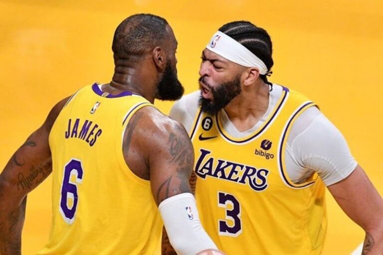 LeBron James e Anthony Davis vão opinar sobre novo técnico do Lakers